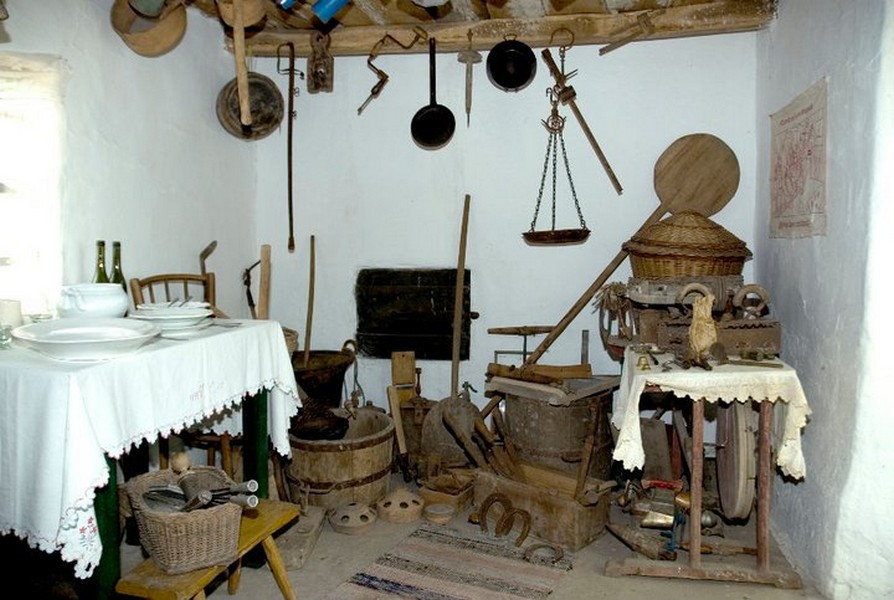 KOŠ SALAŠ - Sterijino - Vojvodina Travel